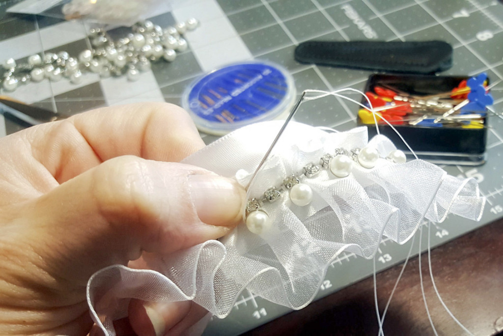 Handmade Wedding Garters – Swimming In A Sea of Estrogen